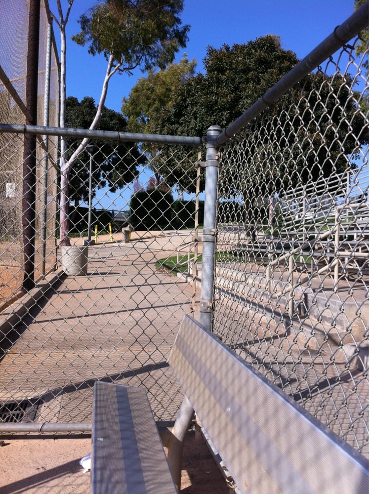 MARK DAILY ATHLETIC FIELD - 308 W Yale Lp, Irvine, California - Parks ...