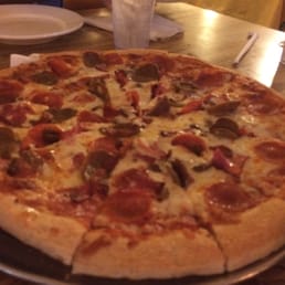 GEORGIO’S II FAMOUS PIZZA - Updated July 2025 - 29 Photos & 68 Reviews ...