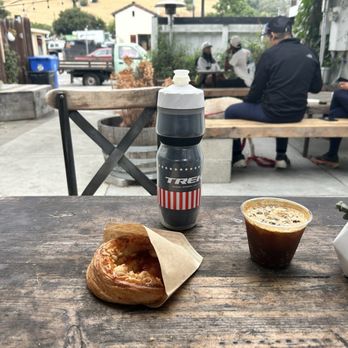 DEVOUT COFFEE - Updated December 2024 - 2086 Photos & 1100 Reviews ...