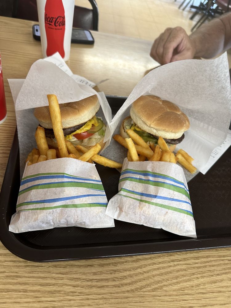 HIGH NOON DRIVE IN - Updated October 2025 - 16 Photos & 38 Reviews ...