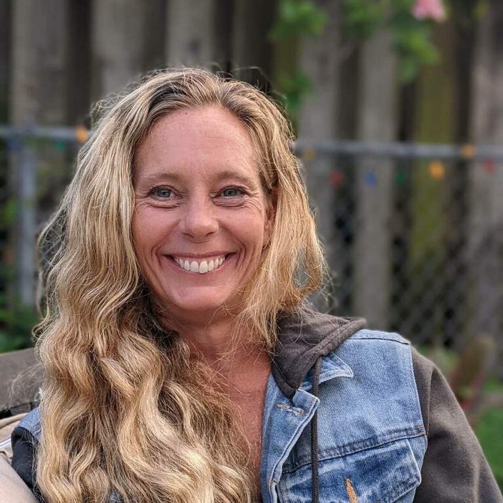 Angie Swim's Instagram, Twitter & Facebook on IDCrawl