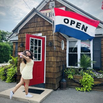 CLIFF’S ELBOW ROOM - Updated December 2025 - 114 Photos & 189 Reviews ...