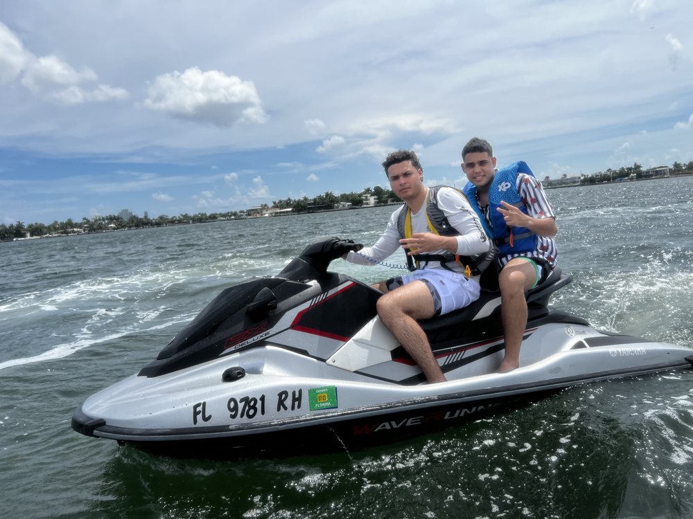 JOYRIDE JETSKI - Updated July 2025 - 15 Photos - Miami, Florida - Jet ...