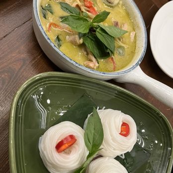 PRANAKHON THAI RESTAURANT - Updated May 2024 - 1602 Photos & 422 ...