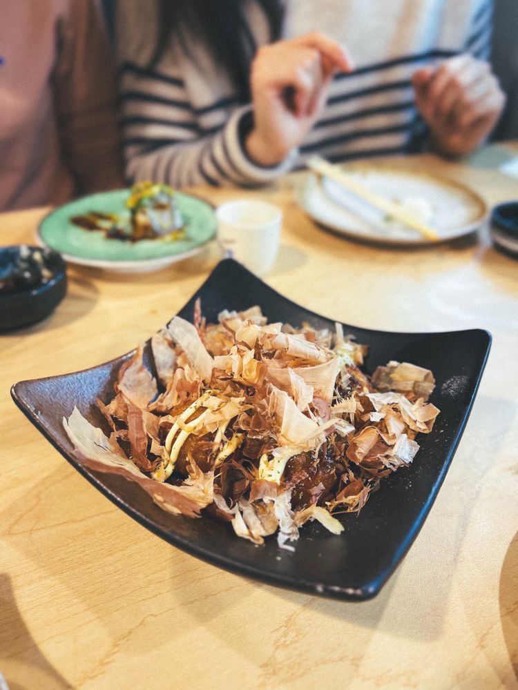 UMAI REVOLVING SUSHI - Updated July 2024 - 230 Photos & 83 Reviews ...