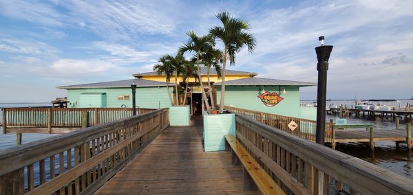 SQUID LIPS - 454 Photos & 572 Reviews - 1660 N Indian River Dr ...