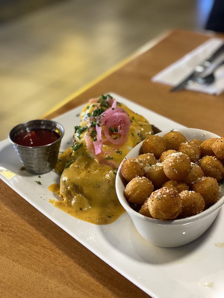 TOASTED GASTROBRUNCH - 390 Photos & 335 Reviews - 7345 Arroyo Crossing ...