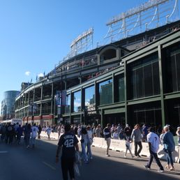 DRAFTKINGS SPORTSBOOK AT WRIGLEY FIELD - Updated October 2025 - 71 ...