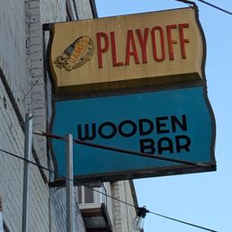WOODEN BAR - Updated January 2026 - 97 Photos & 57 Reviews - 4 Knowlton ...