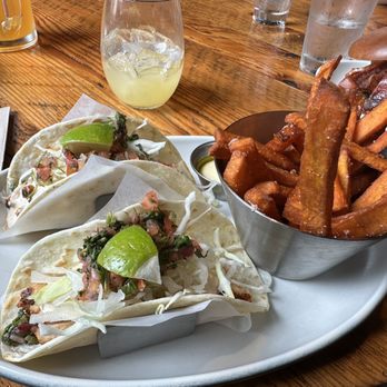 LOCAL PUBLIC EATERY LEASIDE - Updated January 2026 - 249 Photos & 169 ...