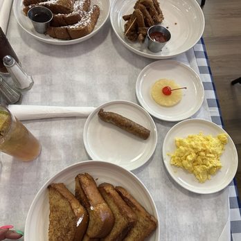 THE BREAKFAST BOYS - 1966 Photos & 1632 Reviews - 3387 Main St, College ...