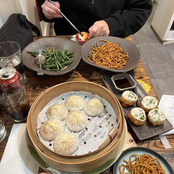 DUMPLING HOURS - Updated January 2025 - 1575 Photos & 791 Reviews ...