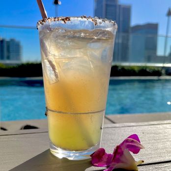 AZUL ROOFTOP - Updated December 2024 - 181 Photos & 120 Reviews - 310 E ...