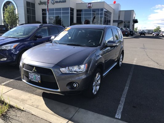 LITHIA CHRYSLER JEEP DODGE OF MEDFORD - Updated December 2025 - 33 ...