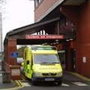 TAMESIDE GENERAL HOSPITAL - Updated July 2025 - Fountain Street, Ashton ...