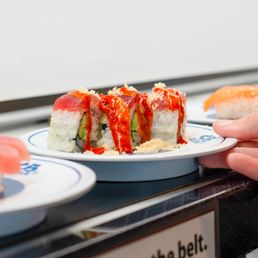 KURA REVOLVING SUSHI BAR - Updated October 2025 - 327 Photos & 192 ...
