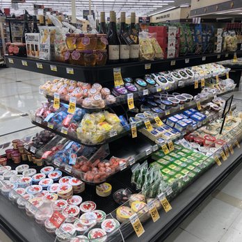 VONS - Updated January 2025 - 57 Photos & 78 Reviews - 1155 E Twain Ave ...