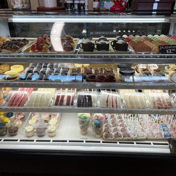 PASTRY PALACE - Updated August 2025 - 882 Photos & 541 Reviews - 4523 W ...