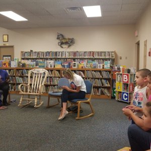 EAST MEADOW PUBLIC LIBRARY - 49 Photos - Libraries - 1886 Front St ...