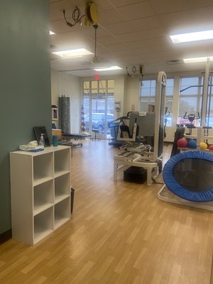 SENTARA THERAPY CENTER - RED MILL - Updated December 2025 - 18 Photos ...