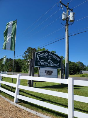 GRANDY GREENHOUSE AND FARM MARKET - Updated May 2025 - 159 Photos & 70 ...