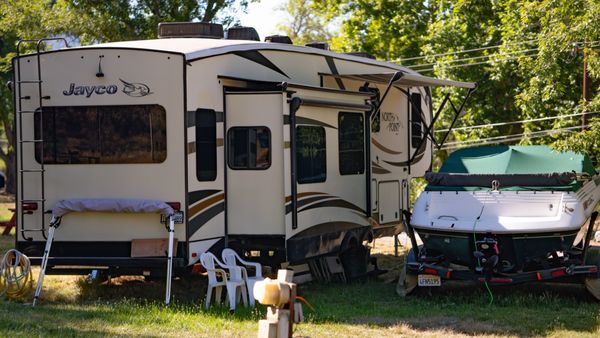 FLUX RIVER RESORT - Updated September 2025 - 54 Photos - 7420 Rush ...