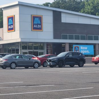 ALDI - Updated November 2025 - 10719 Indian Head Hwy, Fort Washington, Maryland - Grocery ...