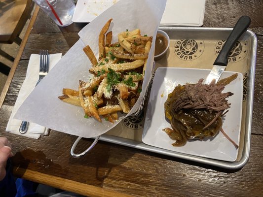 BURGEROLOGY-FARMINGDALE - 90 Photos & 75 Reviews - 247-249 Main St ...