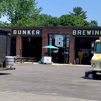 BUNKER BREWING - Updated December 2025 - 100 Photos & 61 Reviews - 17 ...