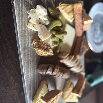 SOVEREIGN - Updated August 2024 - 599 Photos & 910 Reviews - 24216 W ...