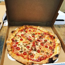 HELLO PIZZA - Updated December 2025 - 118 Photos & 185 Reviews - 3904 ...