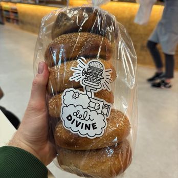 DELI DIVINE - Updated April 2025 - 99 Photos & 57 Reviews - 5501 Delmar ...