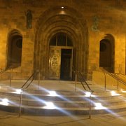ST. LEON ARMENIAN CATHEDRAL - 66 Photos & 16 Reviews - Churches - 3325 ...