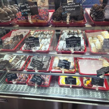 LUCA PASTRY - Updated December 2024 - 223 Photos & 110 Reviews - 42927 ...