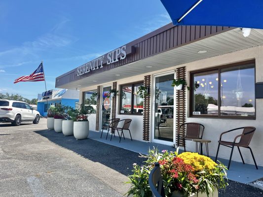 SERENITY SIPS - Updated December 2025 - 27 Photos & 21 Reviews - 1880 S Tamiami Trl, Venice ...