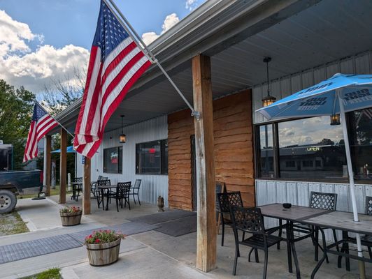 THE BANDED ROOSTER - Updated December 2025 - 28 Photos & 50 Reviews ...