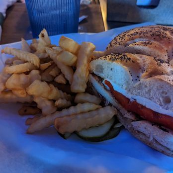 THE DUTCH HOUSE TAVERN - Updated April 2025 - 68 Photos & 117 Reviews ...