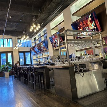 LUMI RESTAURANT - Updated December 2024 - 189 Photos & 69 Reviews - 921 ...