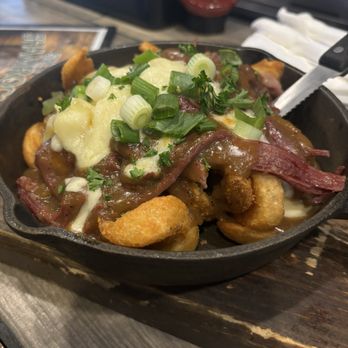 SALTY SHAMROCK - Updated December 2025 - 118 Photos & 198 Reviews ...