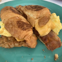 THE DAILY PLANET CAFE - Updated October 2025 - 114 Photos & 107 Reviews ...