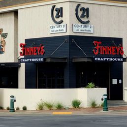 FINNEY’S CRAFTHOUSE - REDLANDS - Updated January 2026 - 734 Photos ...