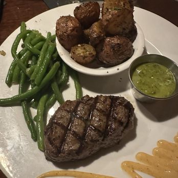 MIDDLE GROUNDS GRILL - Updated October 2025 - 569 Photos & 925 Reviews ...