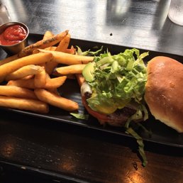 WAREHOUSE KITCHEN + SPORTS BAR - Updated July 2025 - 203 Photos & 293 ...