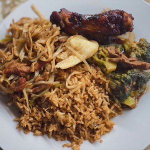 JADE DRAGON RESTAURANT - 58 Photos & 70 Reviews - 1982 Warwick Ave ...