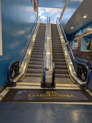 ANAHEIM GARDENWALK - Updated May 2026 - 1747 Photos & 632 Reviews - 400 ...
