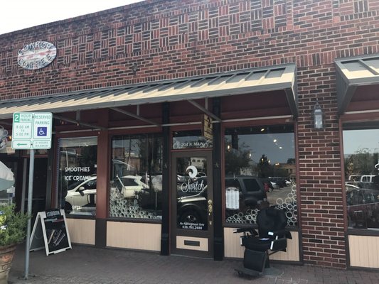 SWITCH HAIR STUDIO - Updated October 2025 - 12 Photos & 13 Reviews ...