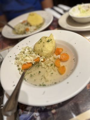 2ND AVE DELI - Updated March 2025 - 1210 Photos & 1502 Reviews - 162 E ...