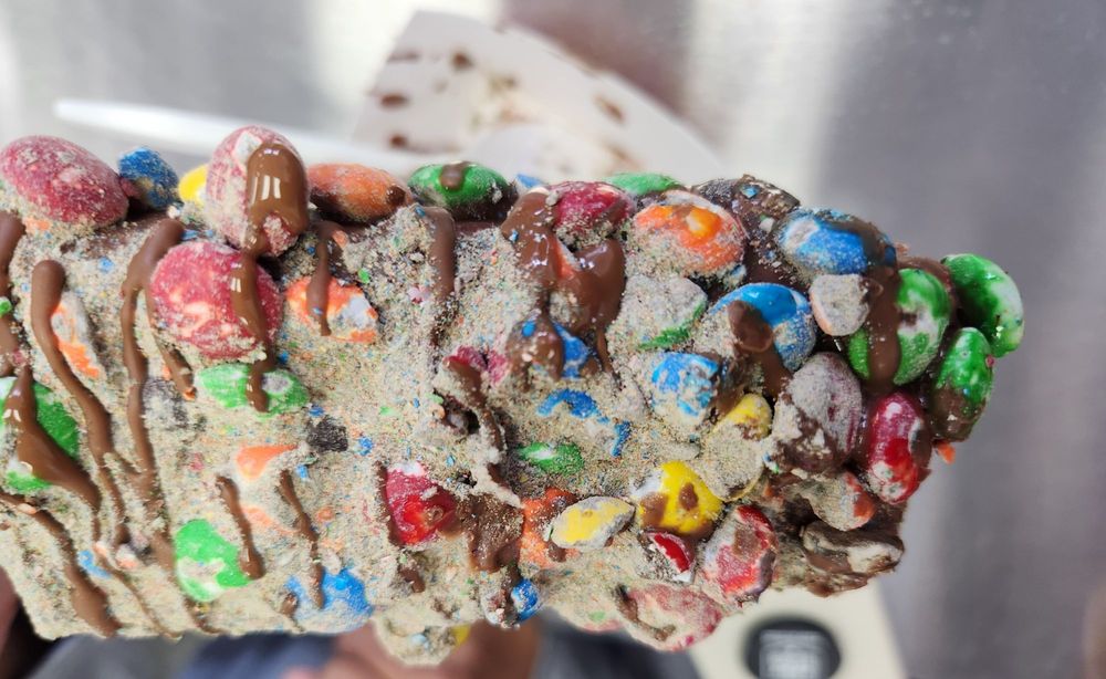 THE PALETA BAR EP - Updated August 2024 - 14 Photos - 955 Resler Dr, El ...