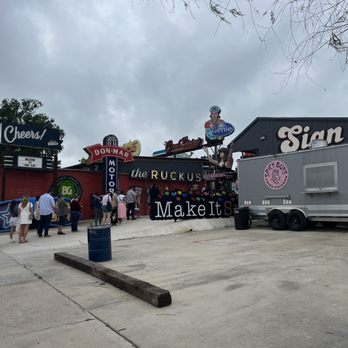 SIGN BAR - Updated September 2024 - 336 Photos & 90 Reviews - 9909 Fm ...