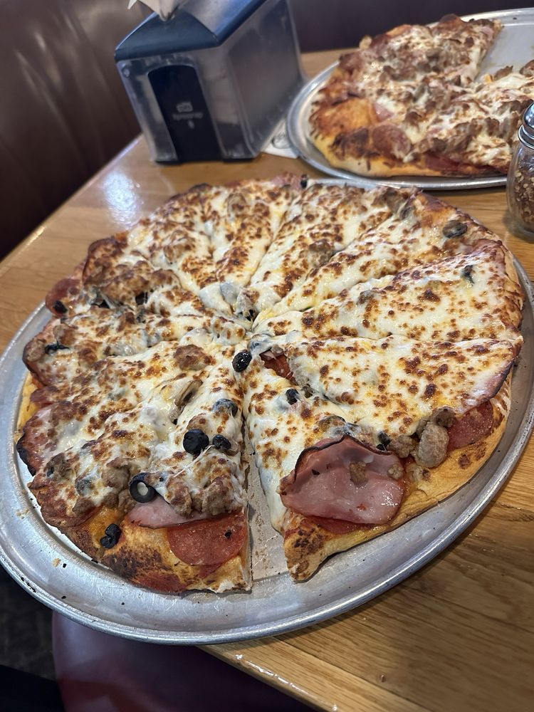 TIME OUT - Updated January 2025 - 35 Photos & 33 Reviews - 1025 E Main ...